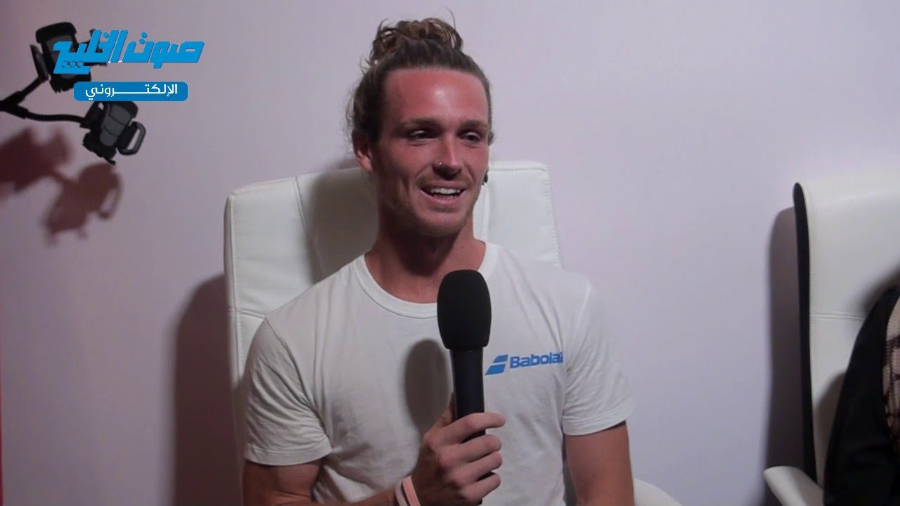لقاء خاص مع لاعب التنس المحترف الاسترالي "جاكسون فارني" - صوت الخليج
